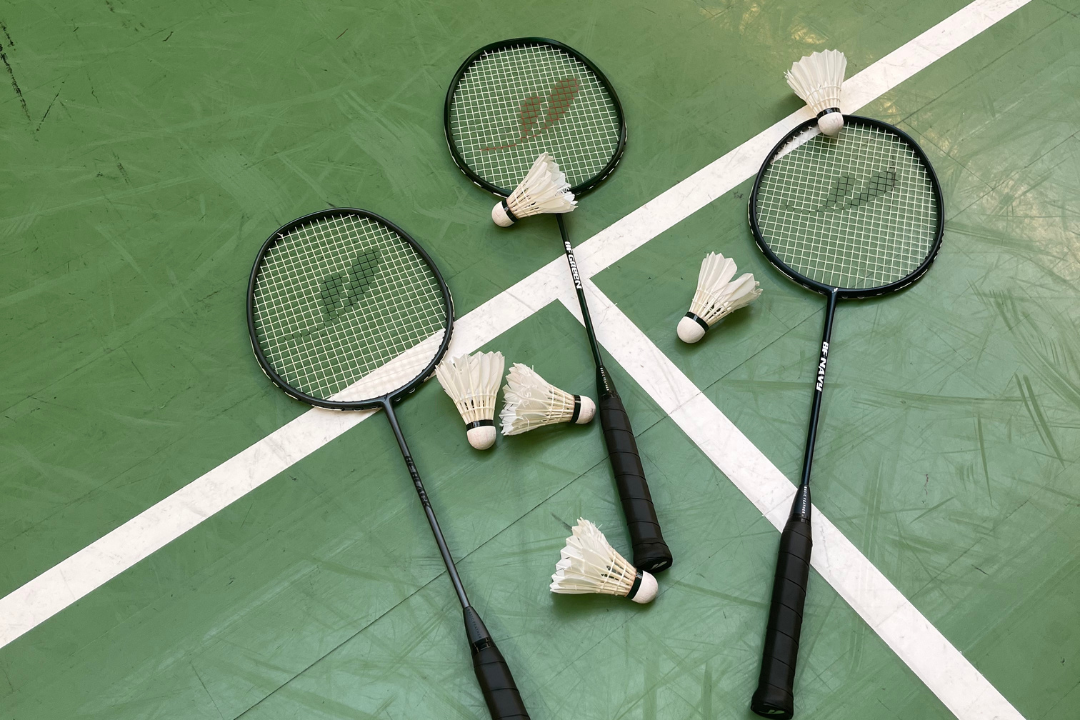 Bedste Badminton Produkter af Morten Frost – Basic Feather